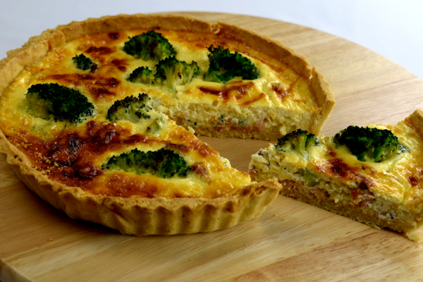 Half Fat Crème Fraîche Cheddar Bacon Quiche - Irish Yogurts Clonakilty ...